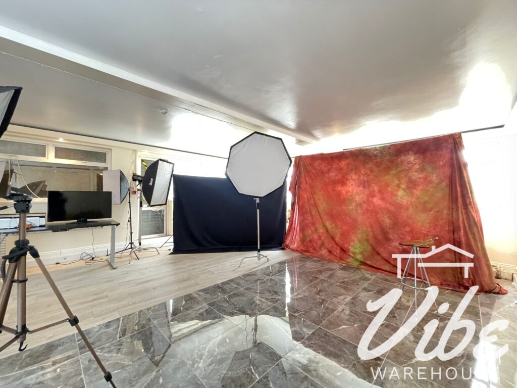 Creative Workspaces Studios: Vibe Warehouses