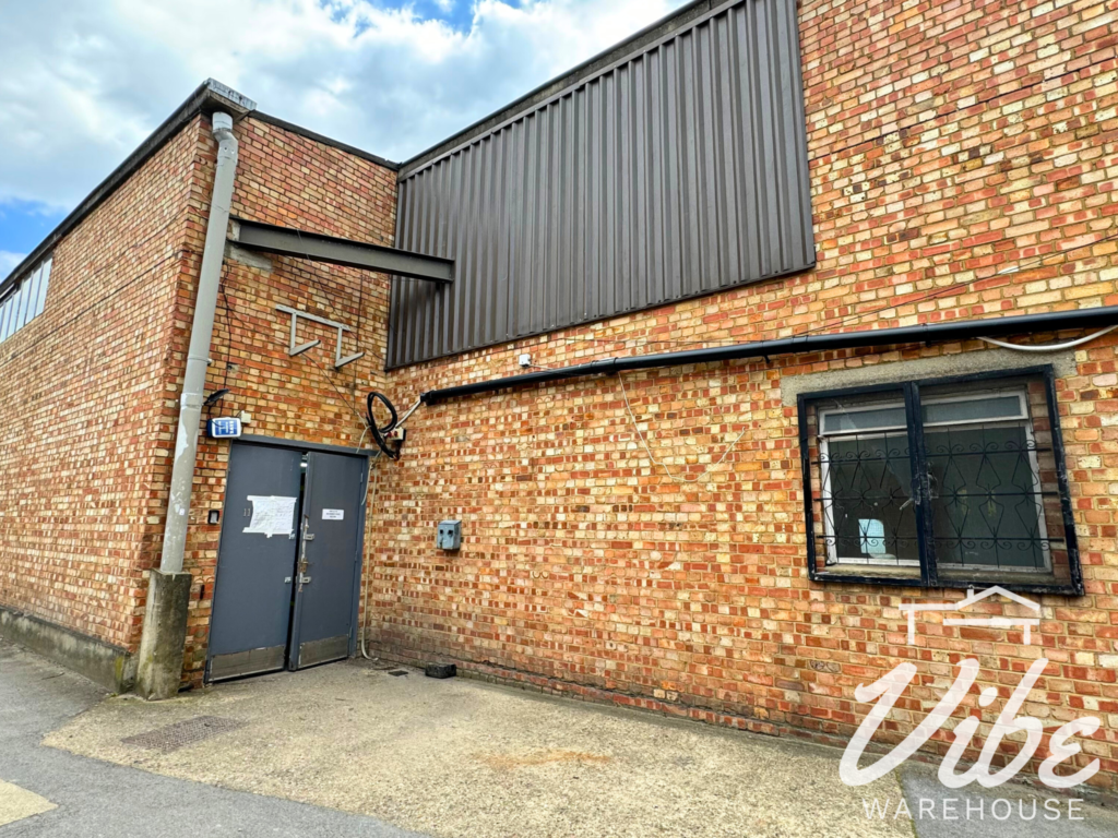 Expansive Creative Workspace on Crawley Rd, London N22